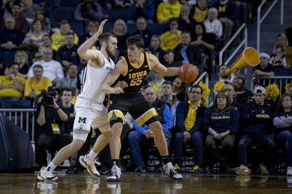 NCAA Tournament History for Iowa Hawkeyes: March Madness All-Time Stats ...