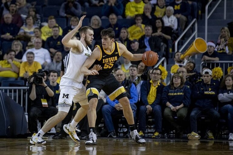 NCAA Tournament History for Iowa Hawkeyes: March Madness All-Time Stats ...