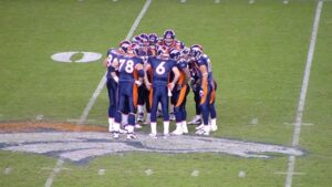 Top 10 Denver Broncos Best Players of All Time | ClutchBuzz